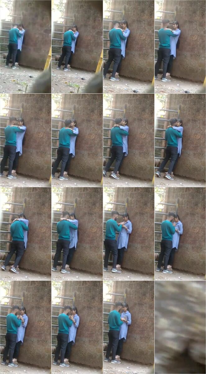 Young Indian Lovers Caught Romancing Outdoors(1)