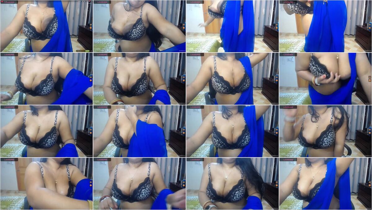 Namirah भाभी Sexy Navel Show